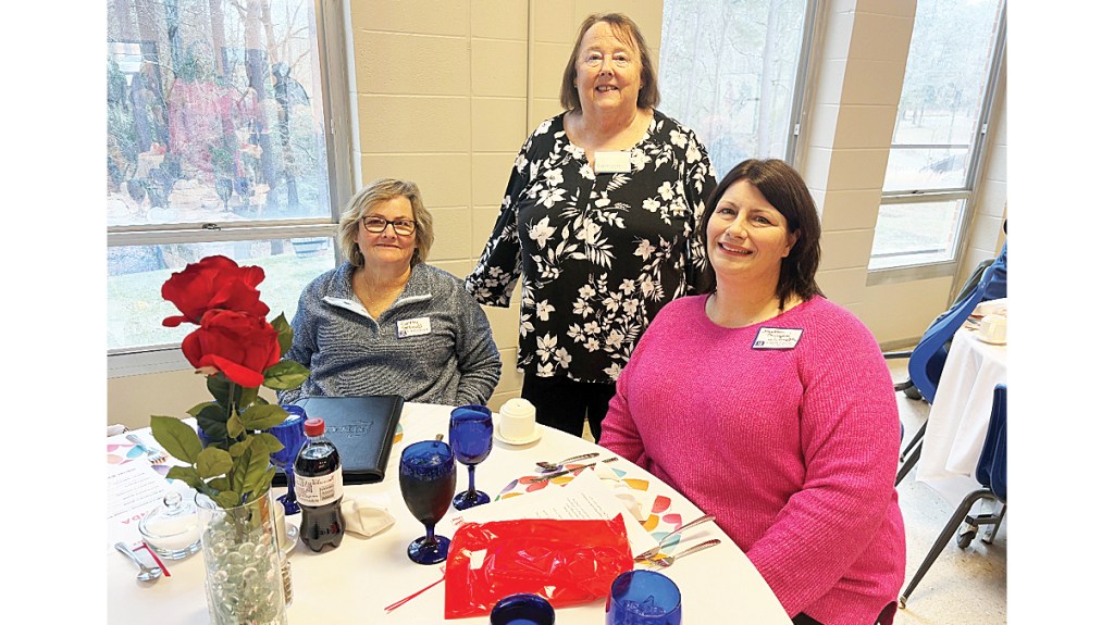 Mississippi Health Ambassadors speak to ILR, Lions Club | Daily Leader
