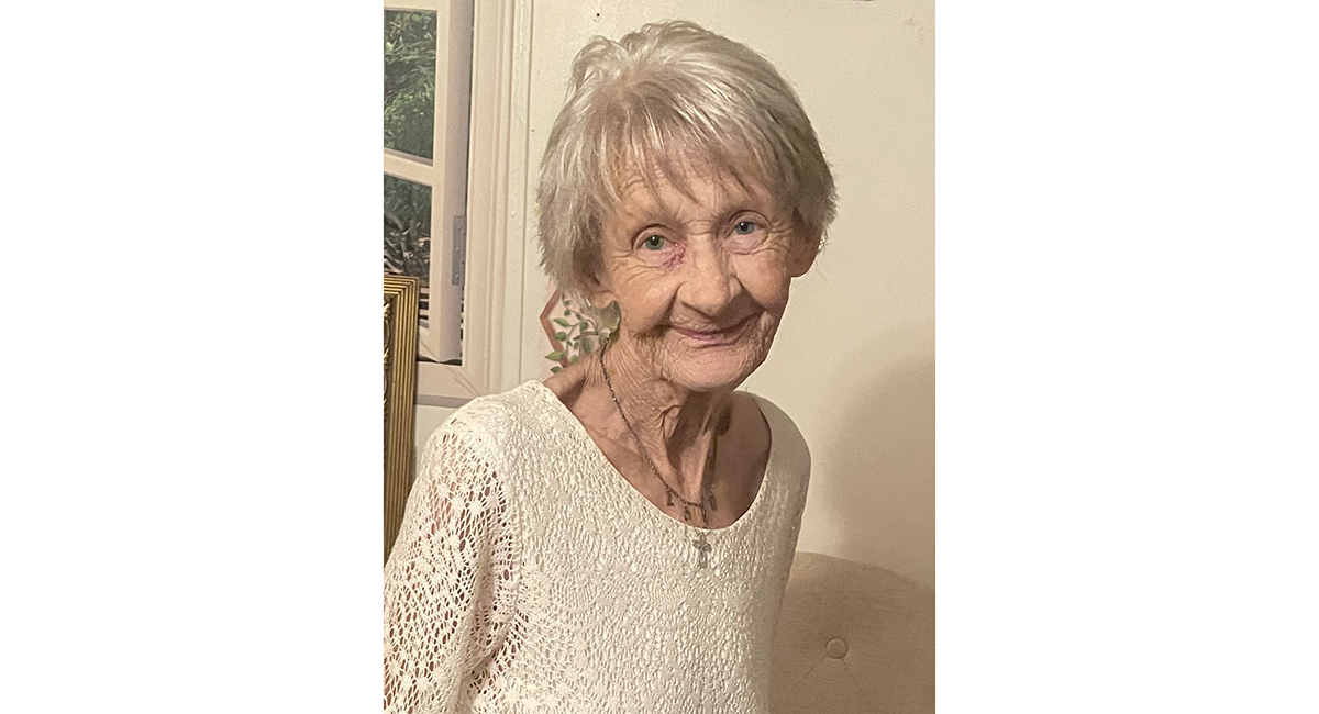 Obits | Daily Leader