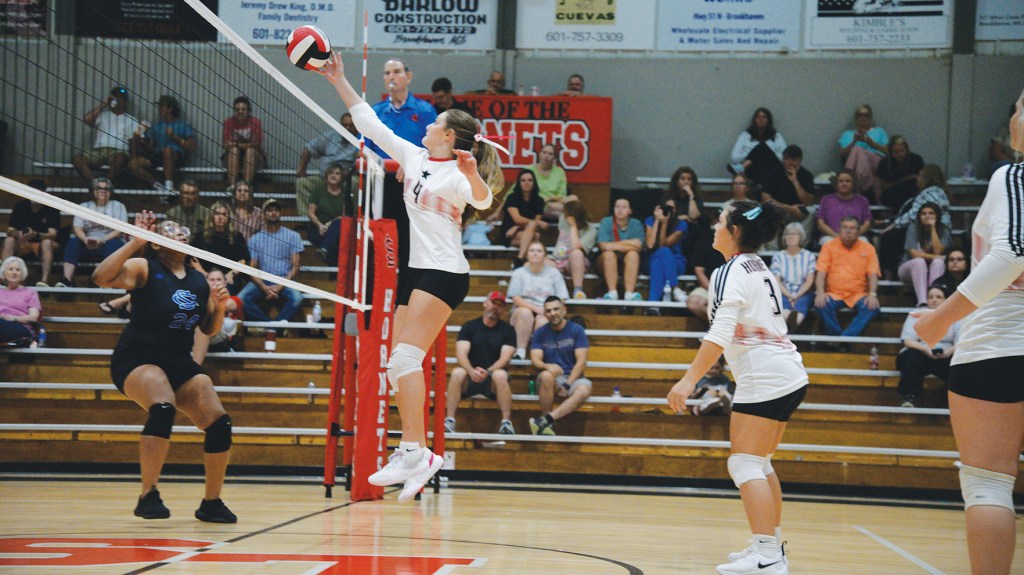Loyd Star sweeps Crystal Springs volleyball | Daily Leader
